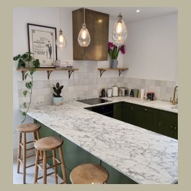 Kitchens- our splashbacks, kitchen doors and extractors all in a range ...
