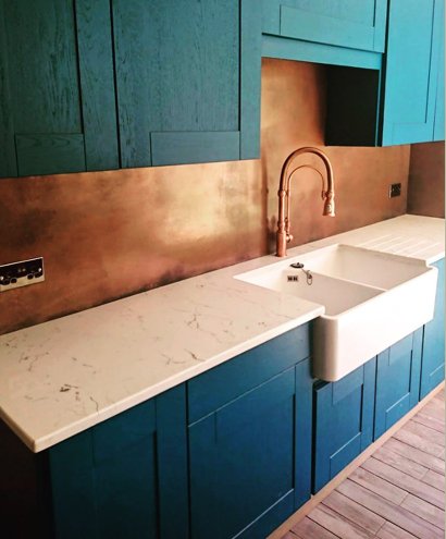 Copper splashback, teal kitchen | Kitchens