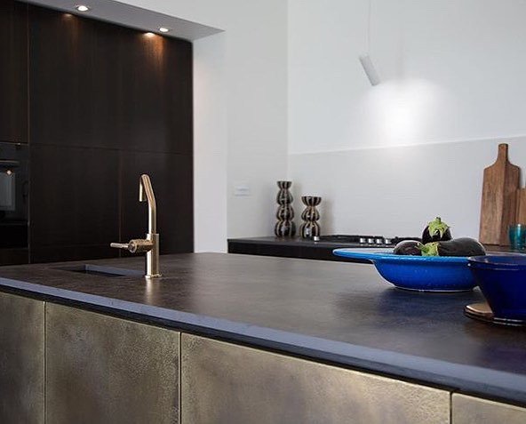 Brass / Bronze Kitchen Island Doors | Kitchens